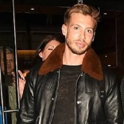 Jason Schanne Bio, Early Life, Career, Relationship, Net Worth, Body ...